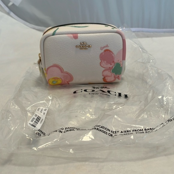 Coach | Bags | Coach Mini Boxy Cosmetic Case | Poshmark